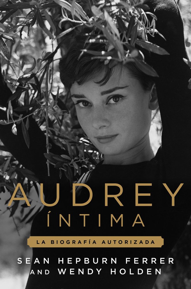 AUDREY INTIMA – Cúspide